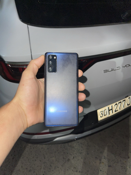 Samsung  s 20 fe pamit 128