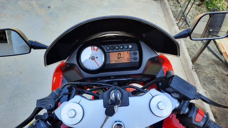 Moto KAREA Hyosung