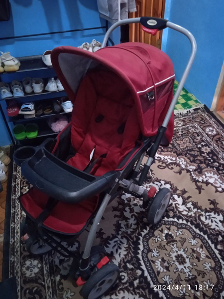 Продаётся коляска Goodbaby