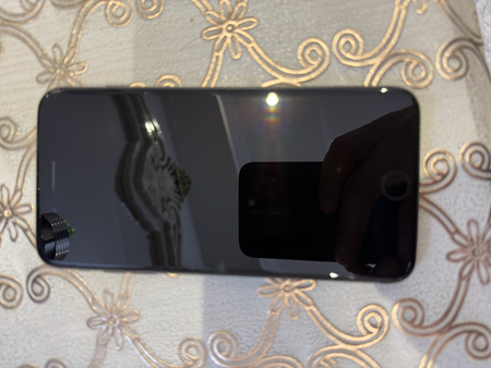 Iphone 8+   64gb