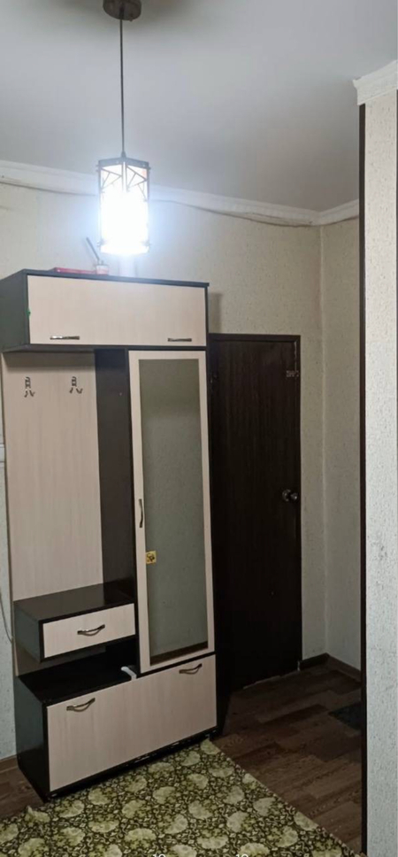 Срочно продам 2/4/4 ком квартиру куйлюк 4