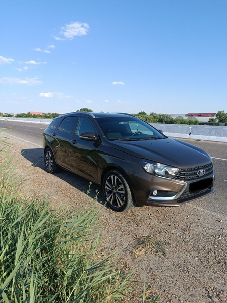 Lada vesta cross 2018