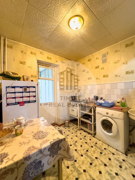 Продажа 3/4/5 Максим Горький . Балкон 2х6 .70м2