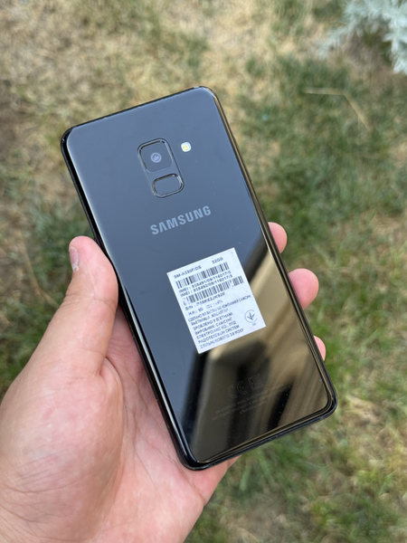 Samsung Galaxy A8 32GB  Vietnam 2 ta sim