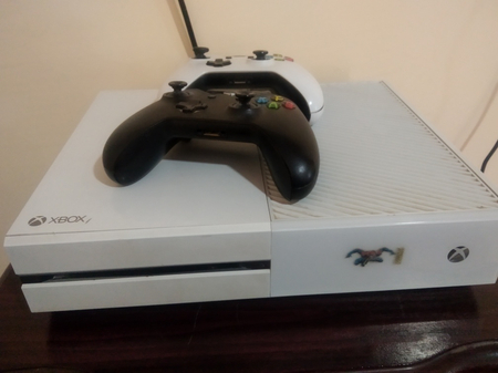 Xbox one ajoyib pristafka