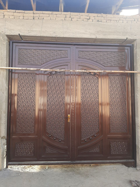 Darvoza temir eshiklar