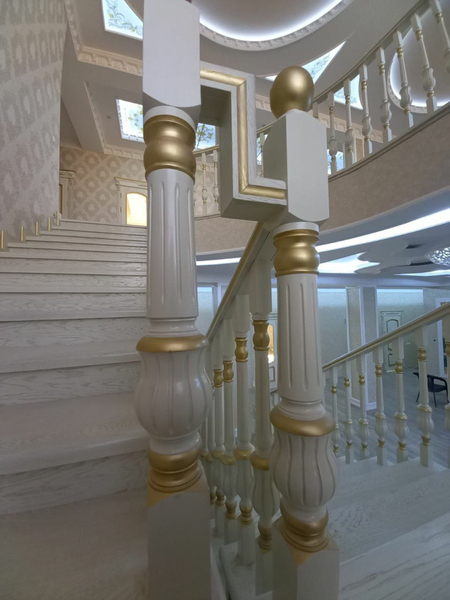 Зинапоялар заказ асосида