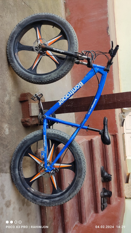 Velosiped sotiladi