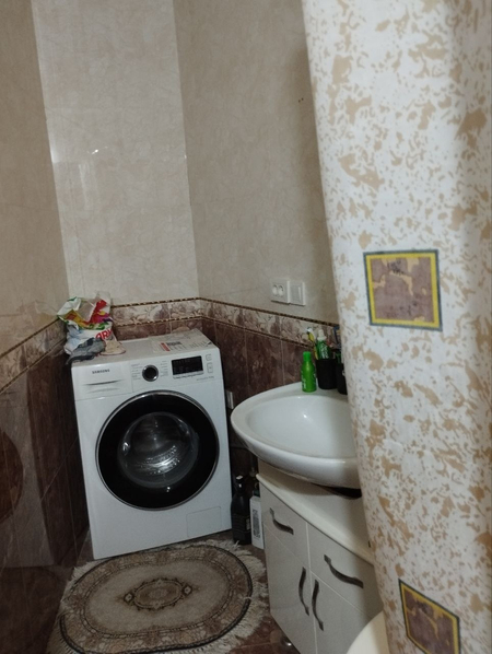 Продаётся 2 комнатная квартира Олмазор сити !!