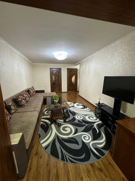 Продается 3х ком. квартира, ор-р:ул.Новомосковская, 1м2