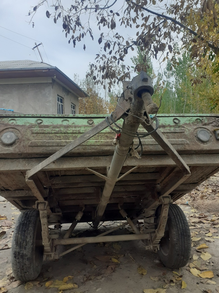Прицеп 1,5 тон, документално