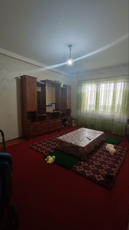 Срочно ПРОДАЁТСЯ 3 х комнатная квартира