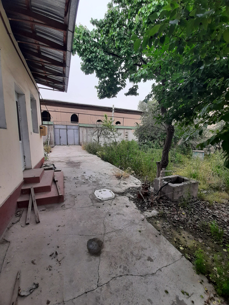 Продам участок 6сот 5 комнат можно под строительство