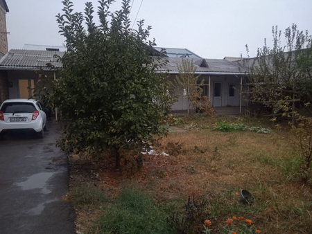 Ер сотилади 5-сотих 25×20 Yer sotiladi Sergeli tumani qoyliq -6 da nuf