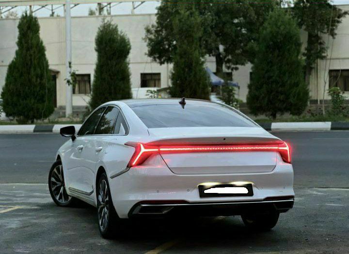 Kia k8 full options\\nYili 2022