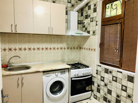 Дархан • метро Хамид Алимджана • 3-комн • 90 м² • этаж 4/9 • [АЗ:035]
