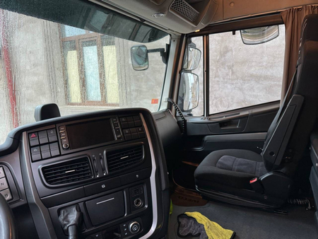 IVECO 460 срочна Сотилади