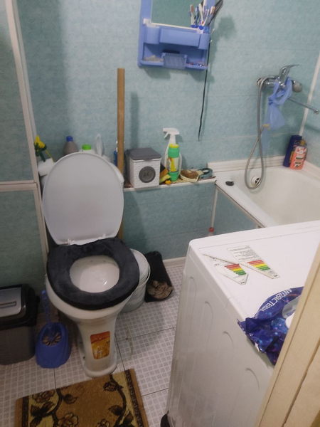 Продается Срочно 1 комнатная Водник 1/2/9