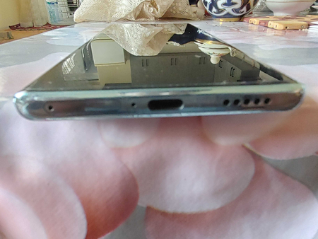 vivo v 30 e 5g  8/256 gb