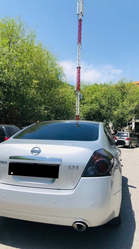 Nissan Altima 2008