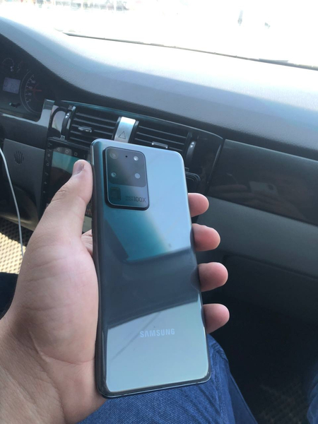 Samsung s20ultra 5G 12/256 обмен iphone 11 pro max