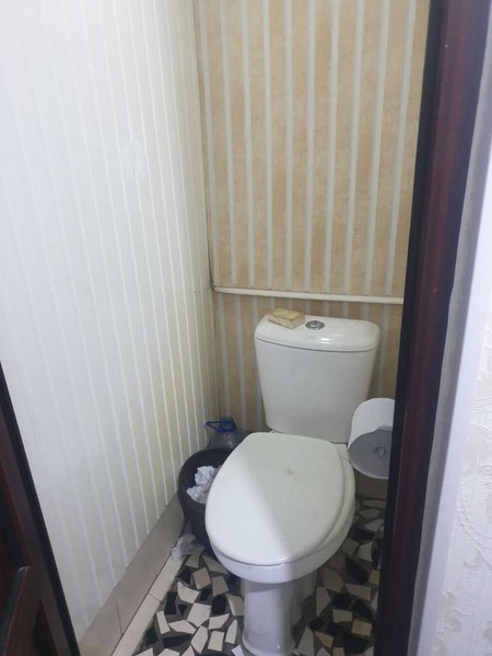 Срочно продаю трех комнатную улучшенную в центре на 1 этаже (157348)