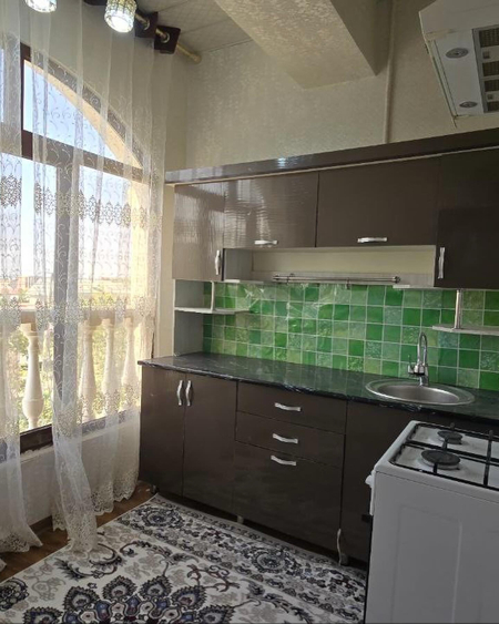 Продается 2 комнатная квартира на 3 этаже в Самкоч