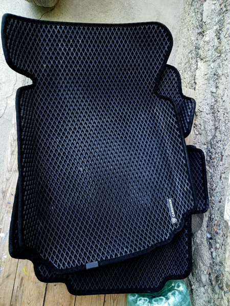 Cardinar polik cobalt
