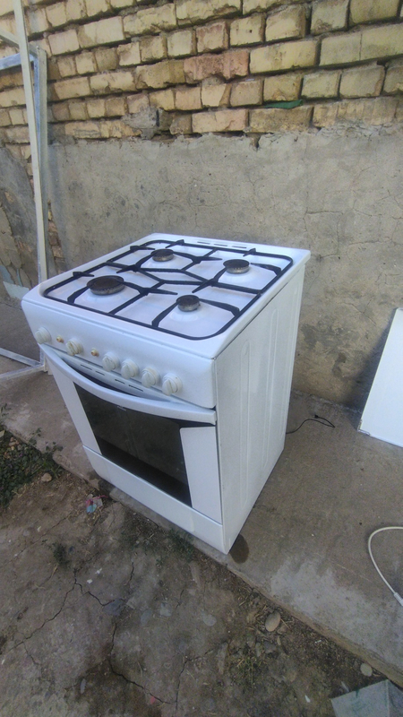 Srochni INDESIT gaz plita sotiladi
