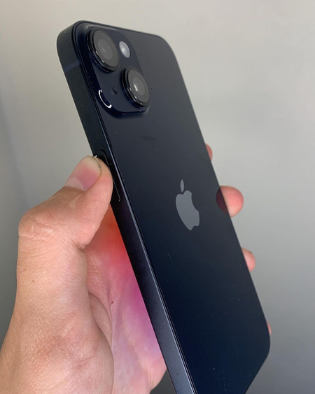 Iphone 14       holati ideal narxini kelishamiz