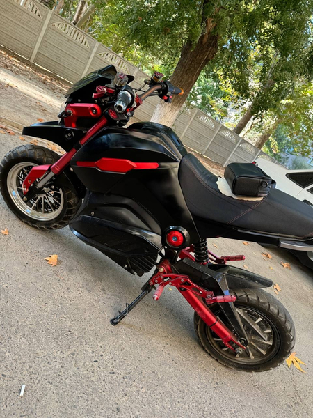 Elektro Mototsekl (Skuter)\\nSrochni Sotiladi