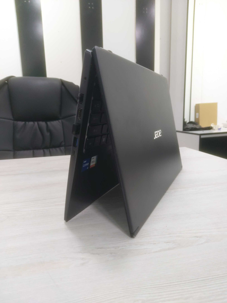 Acer Aspire A 515