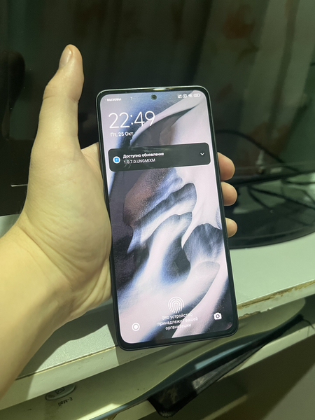 Redmi not 13 в отличном состояние 128/6 телефон в рассрочки,НЕ ЗВОНИТЬ