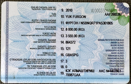 Isuzu 5Tn holati yahshi 2010 yil