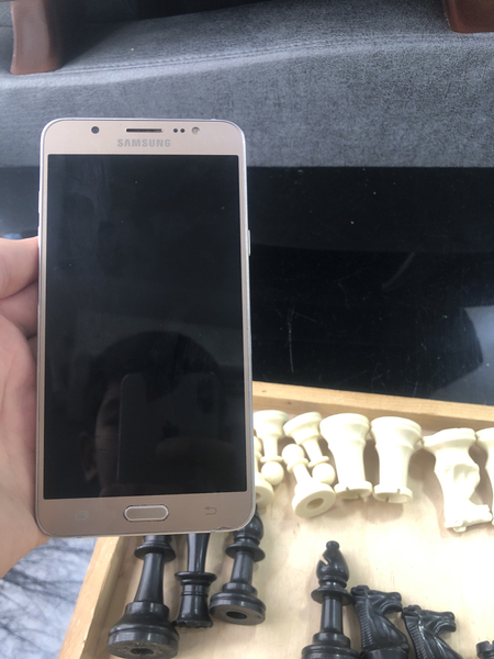 Samsung j7 ideal sotiladi