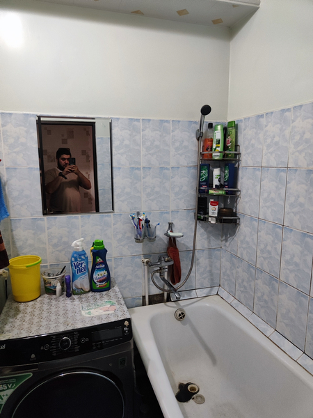 Продается квартира 4 комнатная В нижним комсомольске