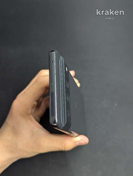 Google Pixel 7 Pro (AT&T)\\n\\nЦвет: Чёрный\\n\\nПамять: 128GB\\n\\nС
