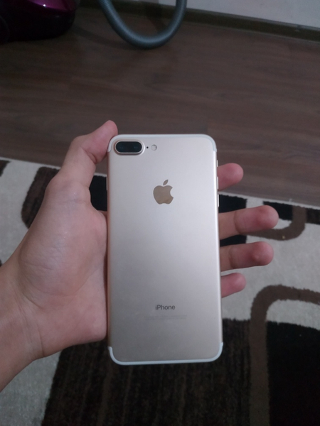 Iphone 7 plus 32 gb