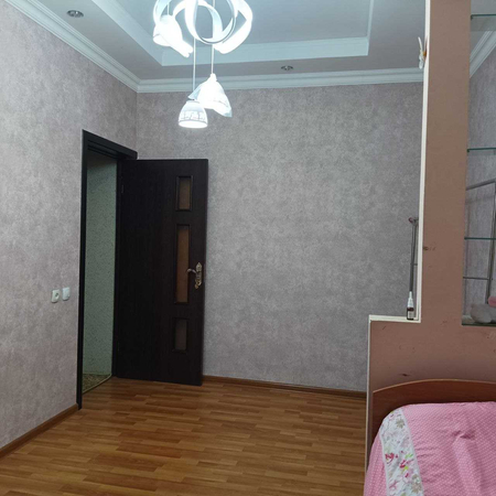 Срочно продается 5 ком. 111 м2 Юнусабад 3 за Универсамом(м999)