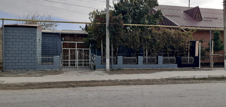 Uchastka sotiladi