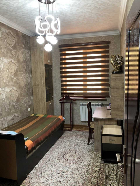 谷 127353 谷 Chilonzor tumanida kvartira sotiladi [80 м²]