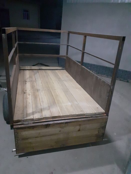 Yengil mashinla uchun pritsep