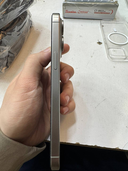 IPhone 15 pro max 256 тали   ёмкость 88 идеал холатда
