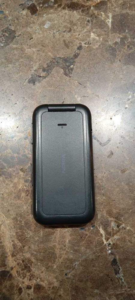 Продается кнопочный телефон Nokia 2660
