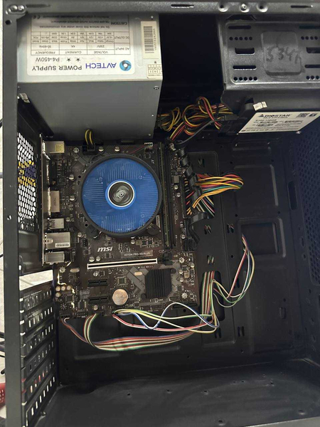 Офисный кейс / Core i5 8400 / 8gb DDR4 / SSD 128