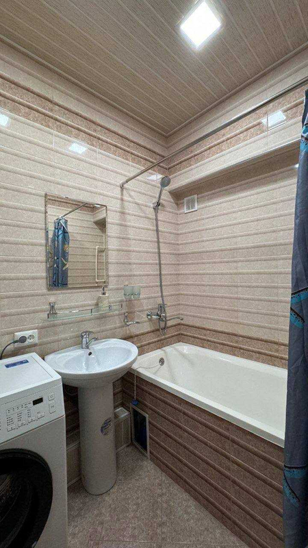 Караташ • Райхон • 2-комн • 84 м² • этаж 5/6 • [МУ:004]