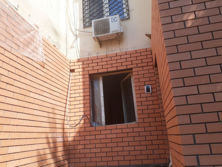 Balkonga g'isht teramiz