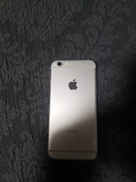iphone 6  64gb LLA