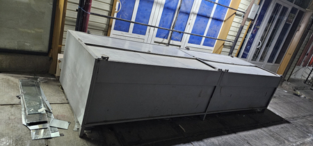 Qalin metalldan 4.20 uzinligi seyff ksppon sotiladi