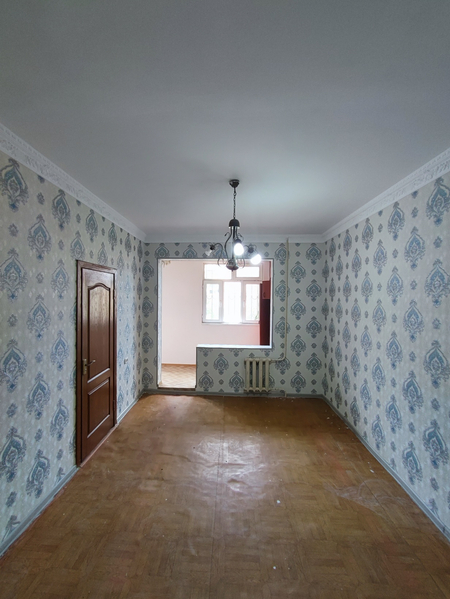 Спутник-17  2/3/4  Балкон 1,5*6 Срочна Сотаман. Кредитга ҳам берилади.
